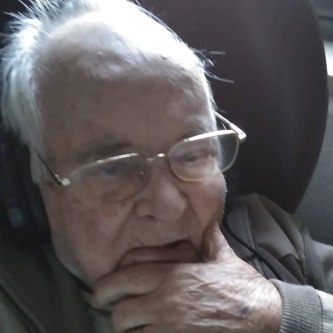 - Jorge Gabriel no último adeus ao pai: "Nunca lhe poderei chamar ...