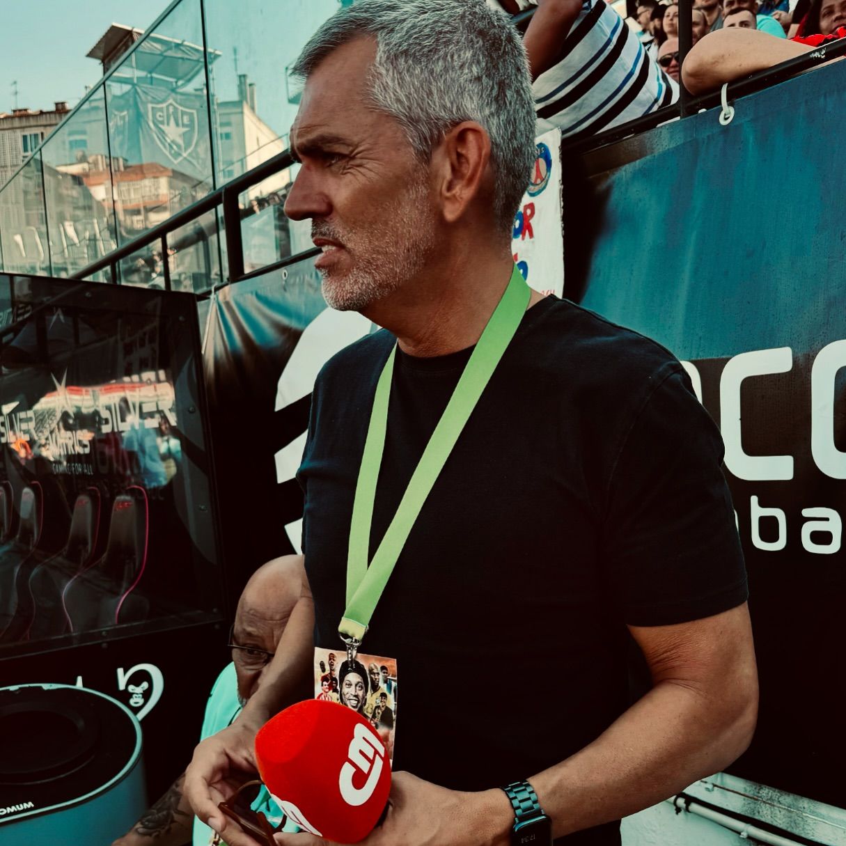 Zé Gouveia dá "soco" a Ricardo Carriço: "Fomos os dois para a rua"